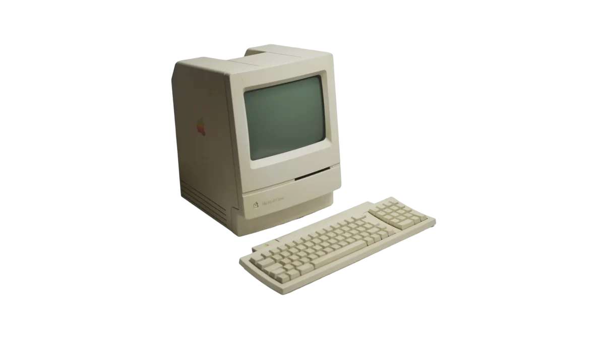 Macintosh Classic II 1991 – Retro Hunts